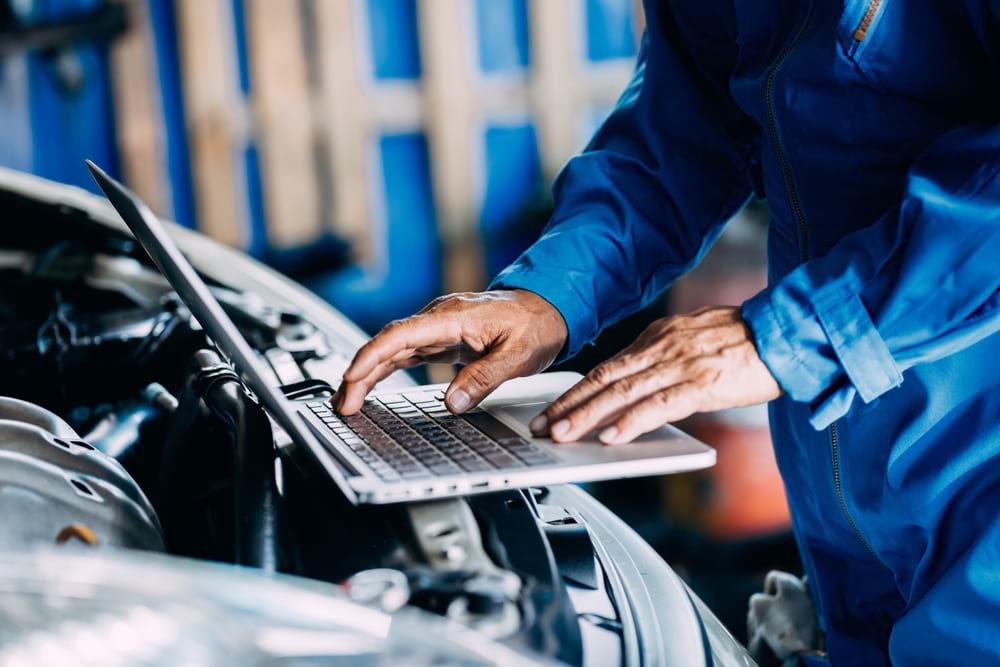 Manutenzione Auto - Porfido